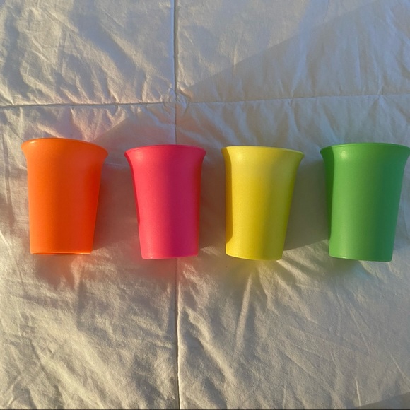Tupperware | Kitchen | Vintage Neon Tupperware Cups | Poshmark